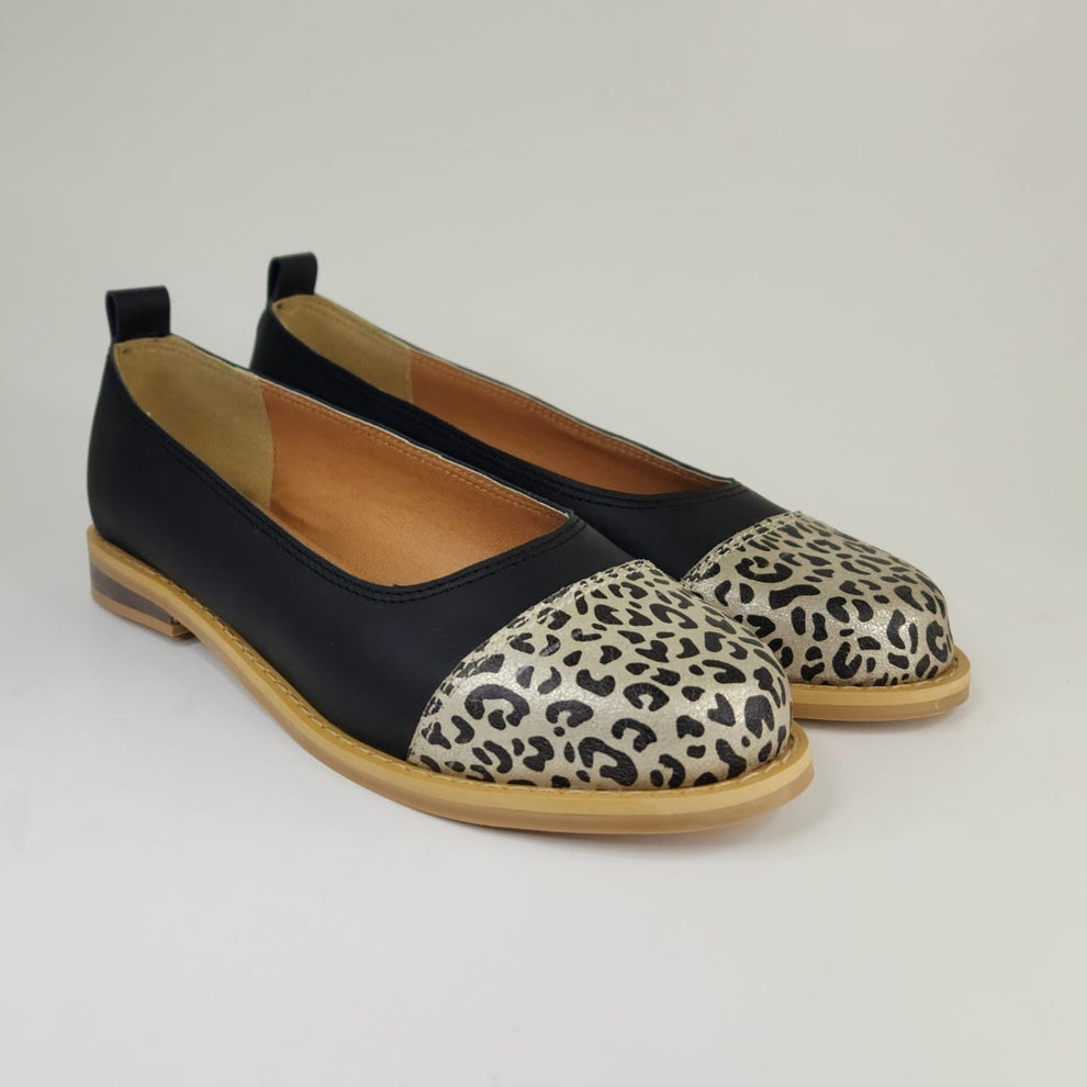 Aldora Signature Pump - ALDORA